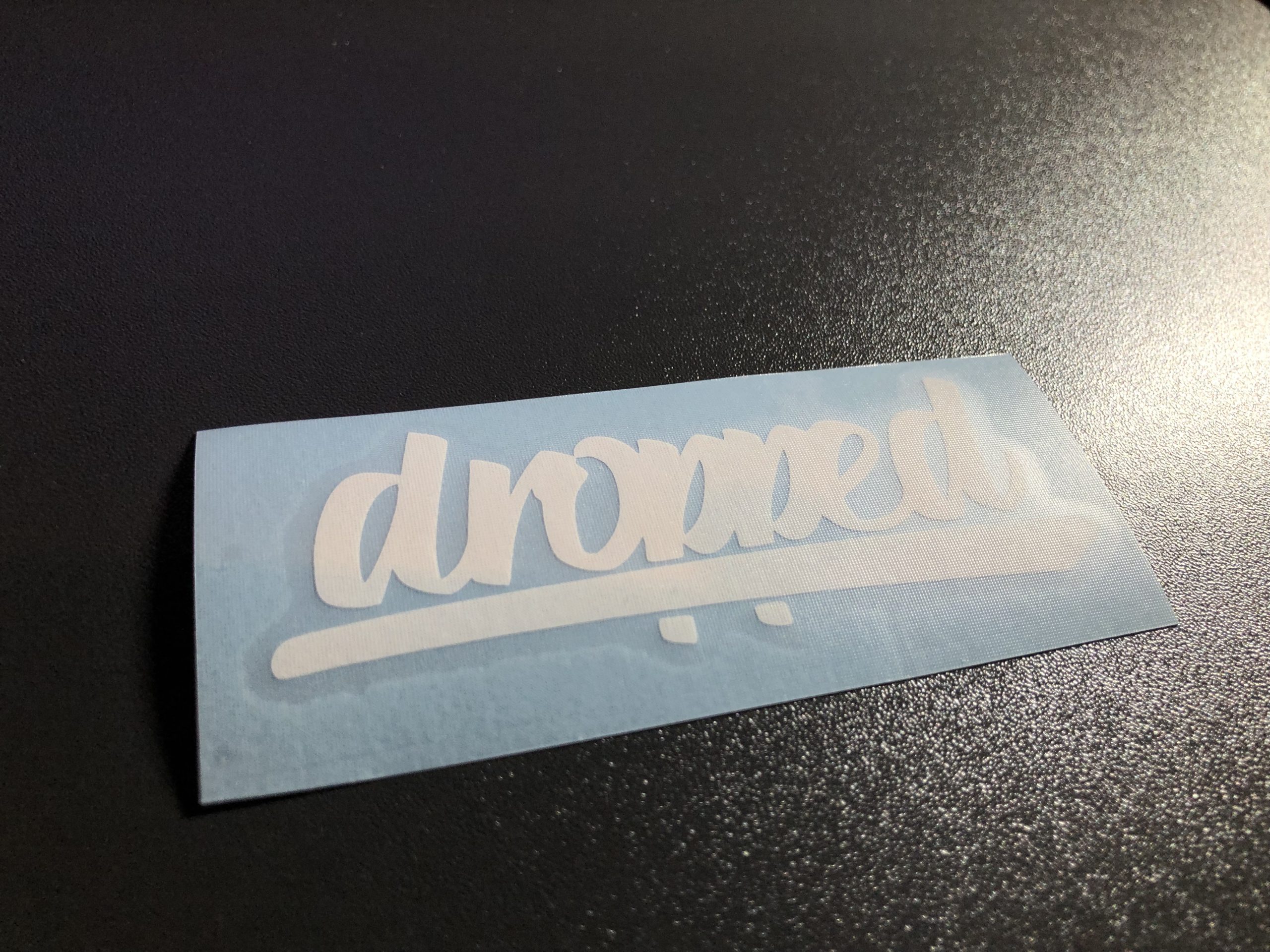 Sticker – dropped – B5_Builds